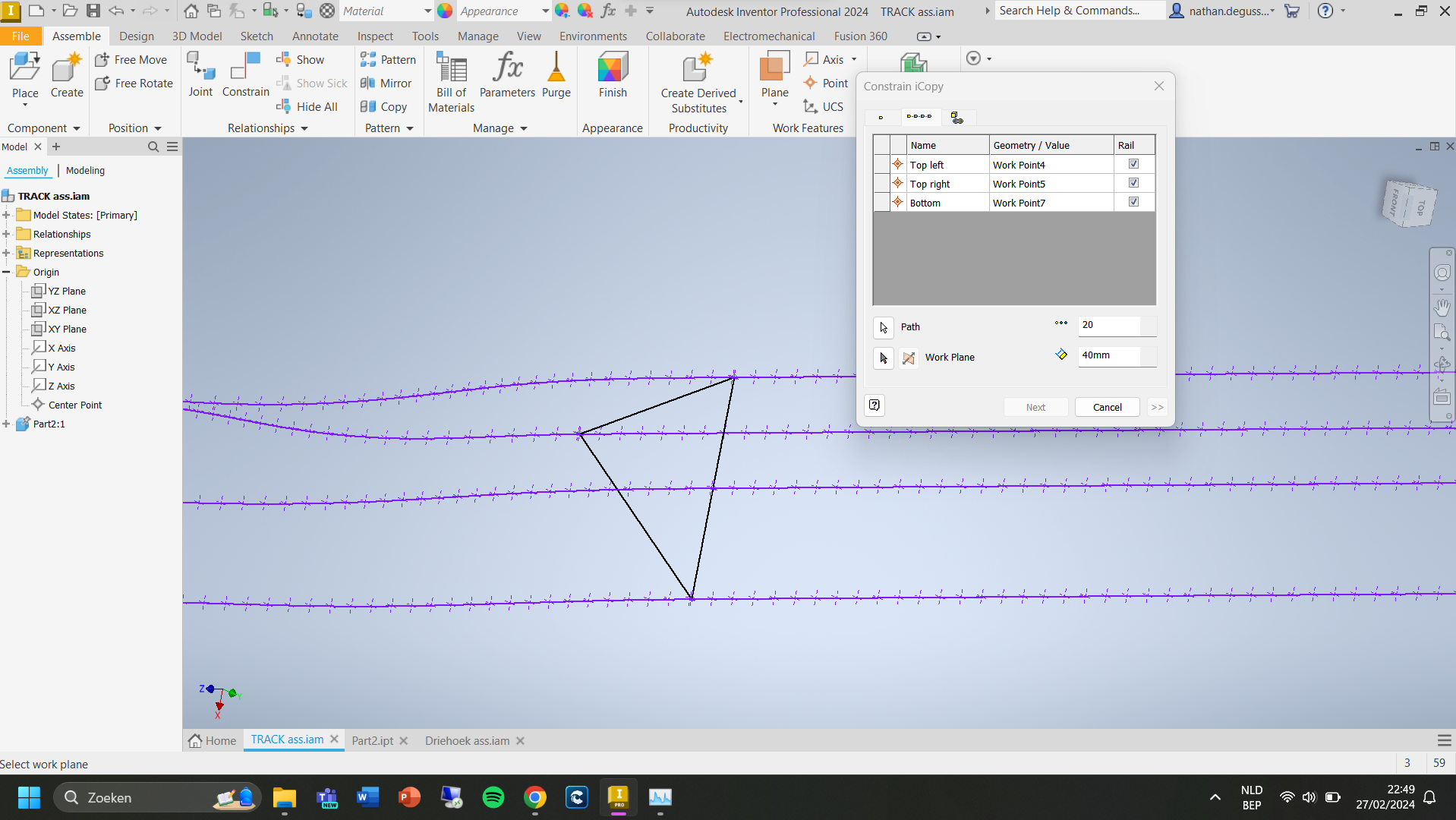 Solved: Letting a feature follow a line and let it touch another ...