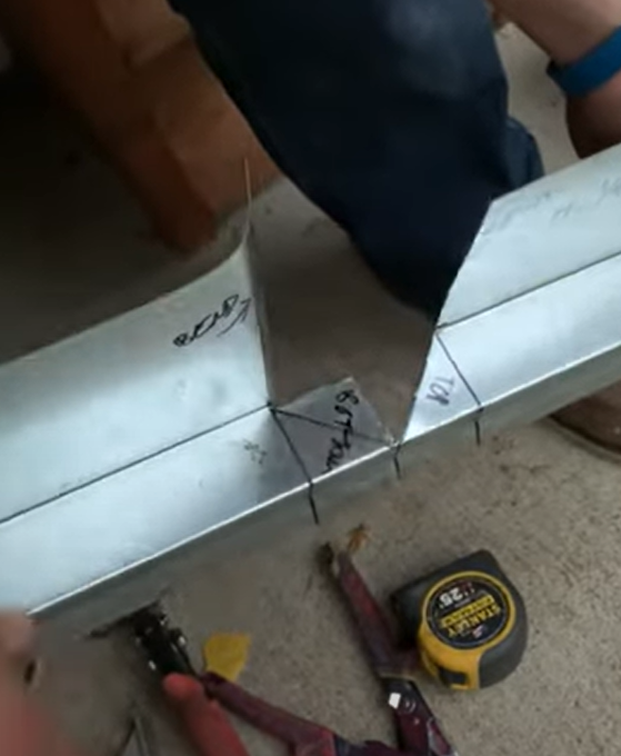 Sheet metal help - Autodesk Community
