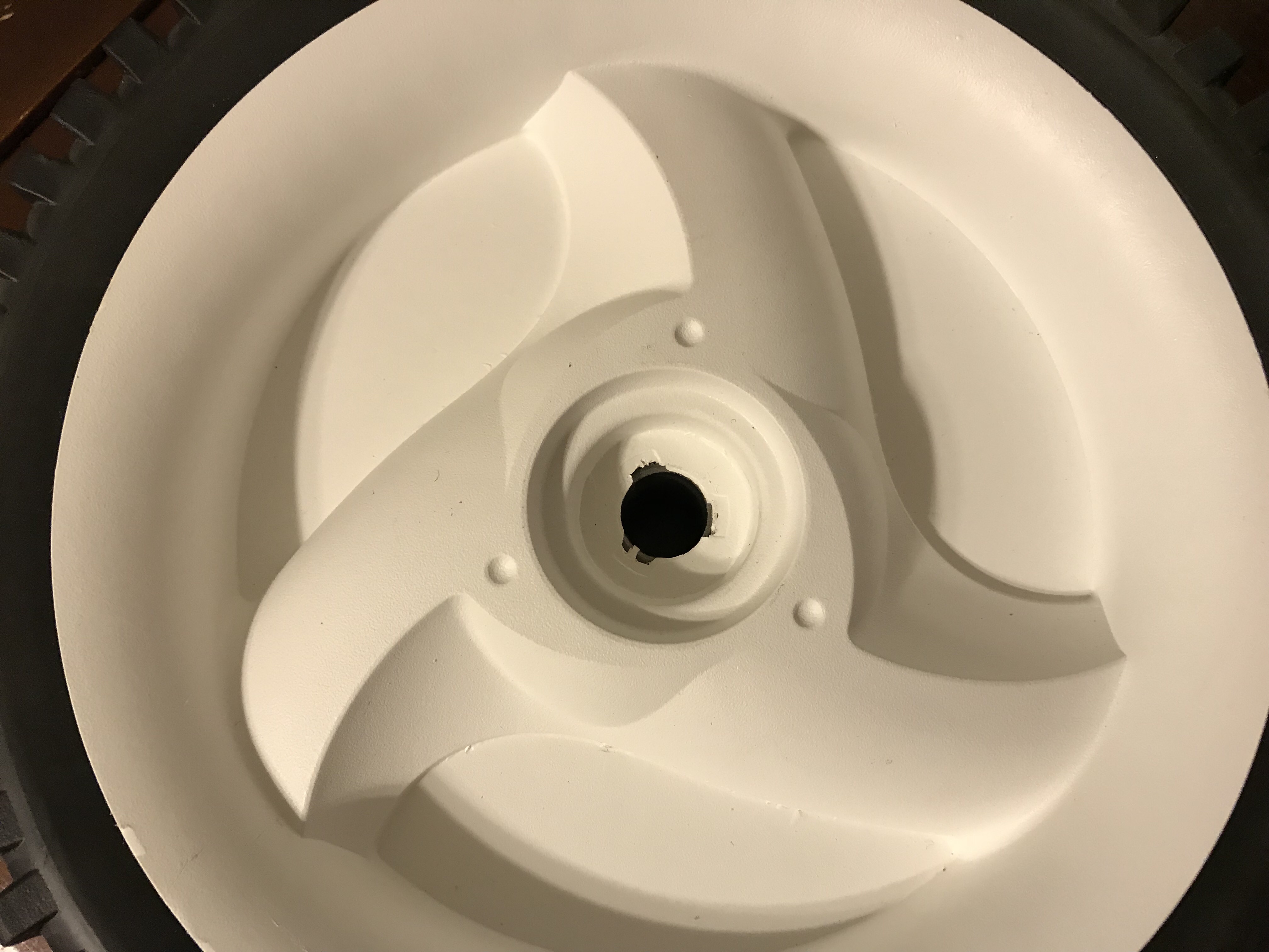 Need advice on how to go about designing this spoke pattern - Autodesk ...